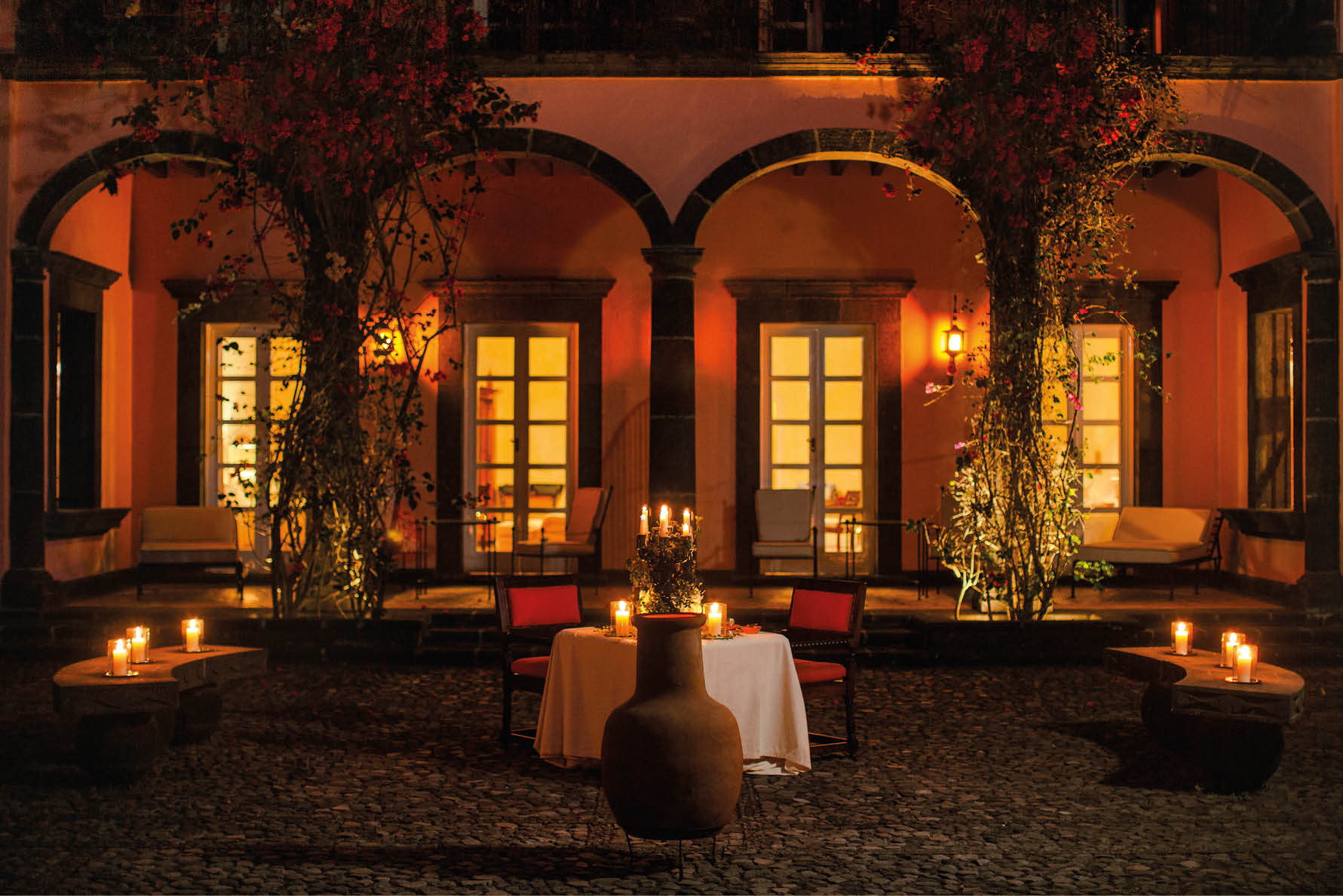 Dining - Hacienda De San Antonio